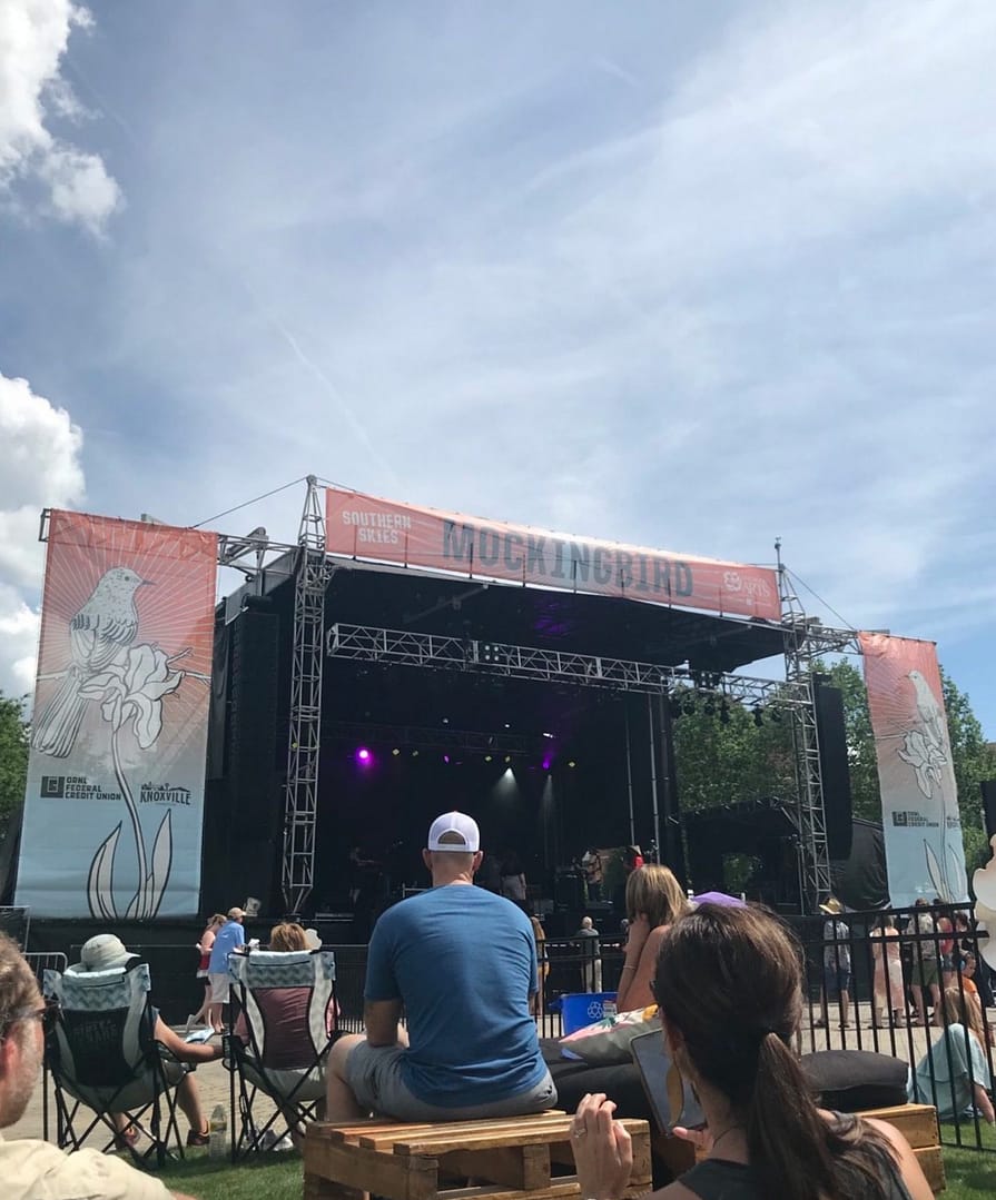 Signs, Printing Services, Vehicle Wraps - Graphic Creations